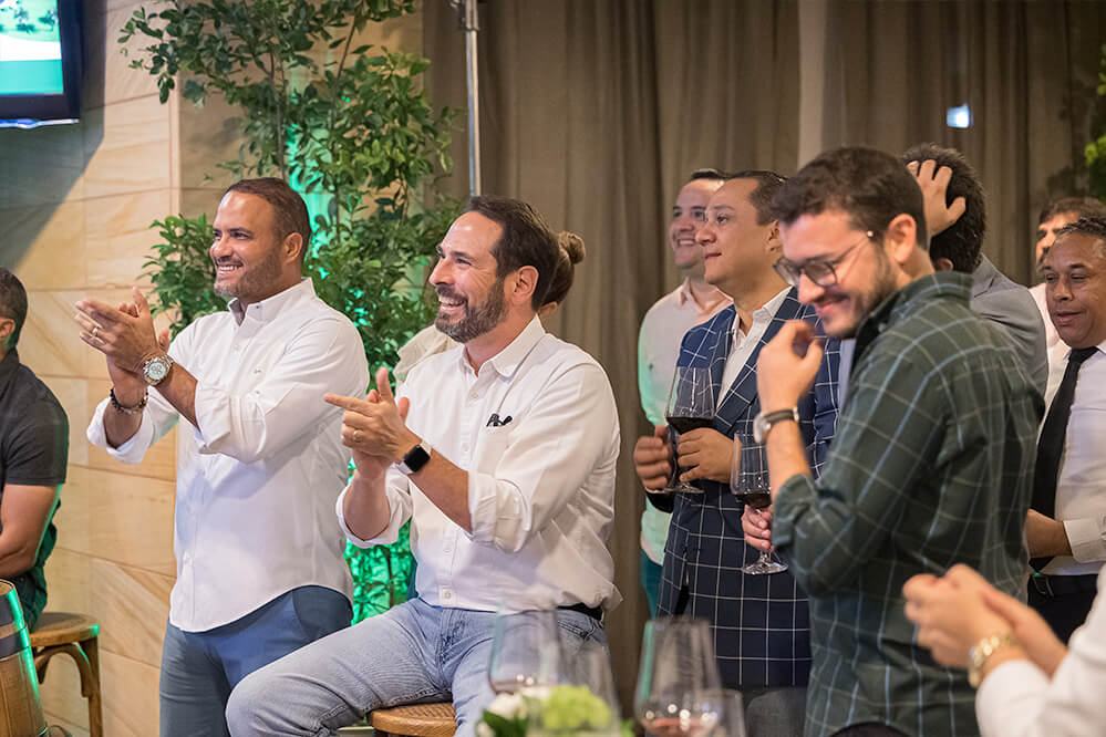 Celebramos el Día del Vehículo Eléctrico con el Club Tesla - Evergo